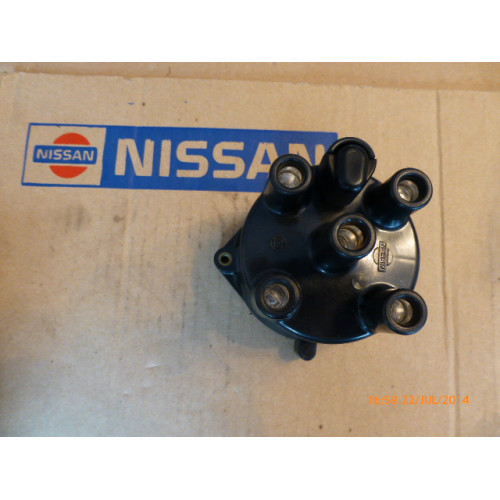Original Nissan Sunny B11 Sunny B12 Cherry N12 Prairie M10 Sunny N13 Laurel C32 Verteilerkappe ...
