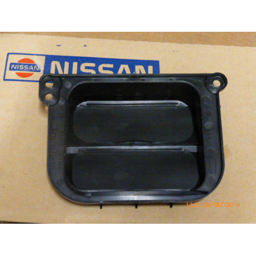Original-Nissan-Sunny-N14-Lüftungsklappe-hinten-links-7680550Y00 ...