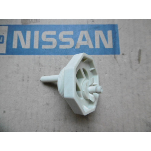 Original Nissan Pickup D22 Verschluss Kraftstofffilter 16412-8H800 ...