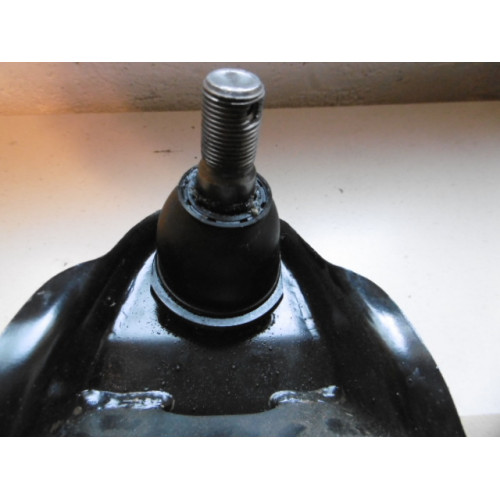 Original Nissan Pickup D22 Querlenker RH 54500-2S686 54500-2S685 54500 ...