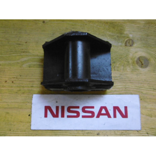 Original Nissan Patrol 260 Halter Blattfeder 55208-G9800 Original ...